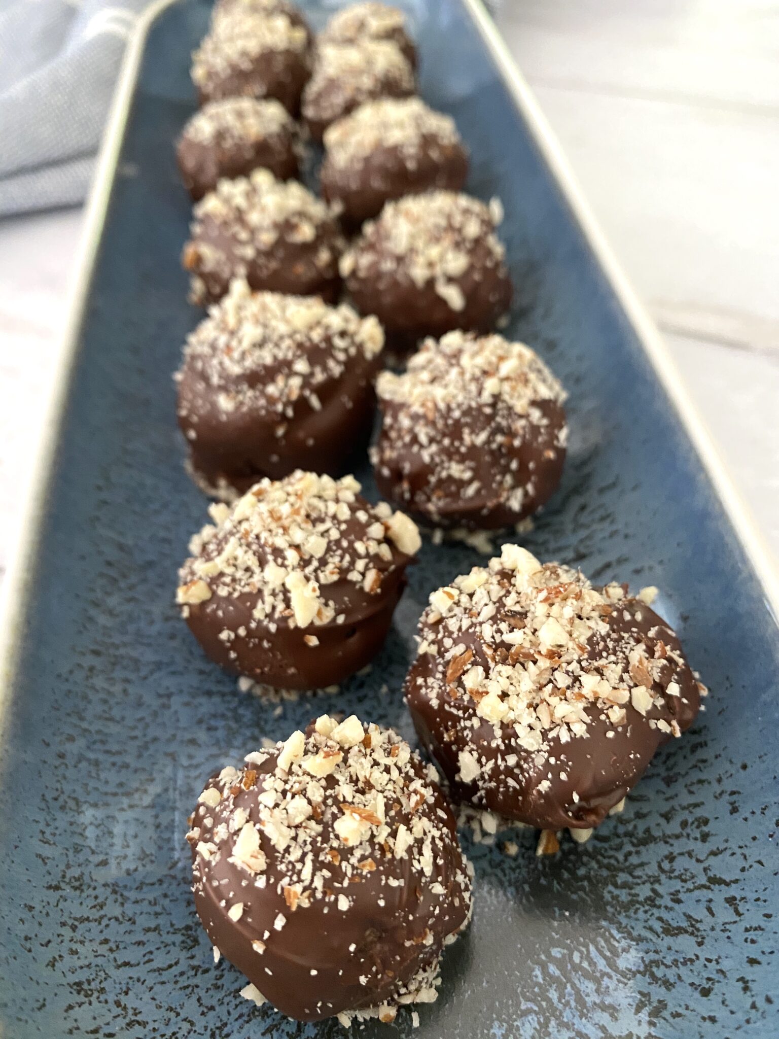 Peanutkugler - lækre sunde snacks uden tilsat sukker- Mad og fritid