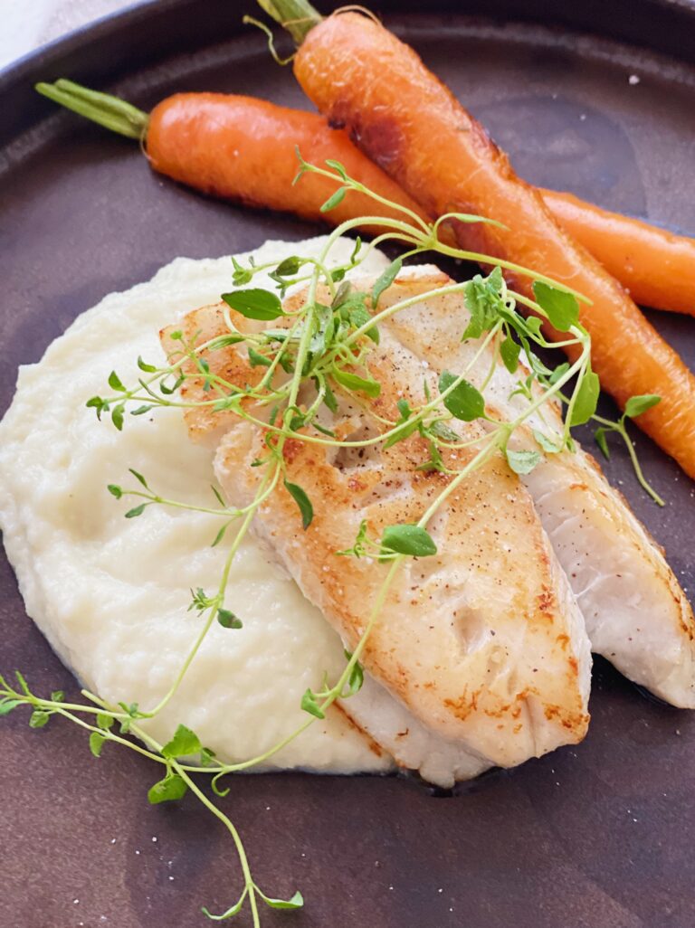 Stegt sejfilet med blomkålspuré - en lækker fiskeret - Mad og fritid